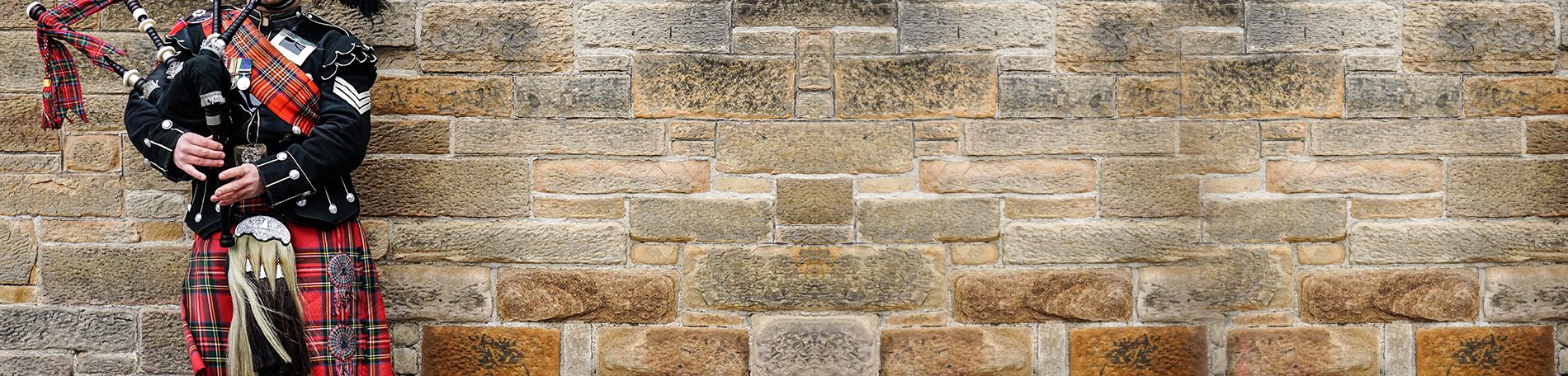 Discover the History and Evolution of Plaid Patterns| Colour Magazine ...